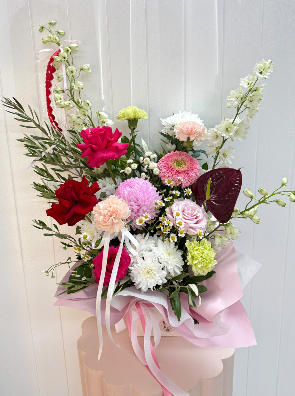 Deluxe Valentines Mixed Arrangement – DALBY FLORIST